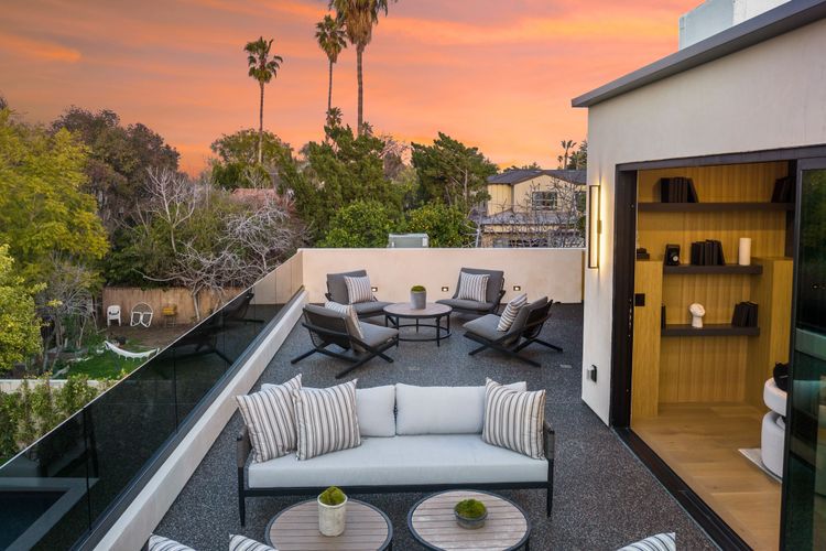 5 Manfaat Utama Punya Rumah dengan Rooftop di BSD City